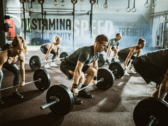 Dumbbell Deadlift vs Barbell Deadlift (Which is Better?)