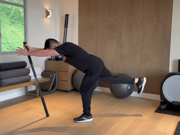 Progress Your Training with the Supported Single Leg Deadlift